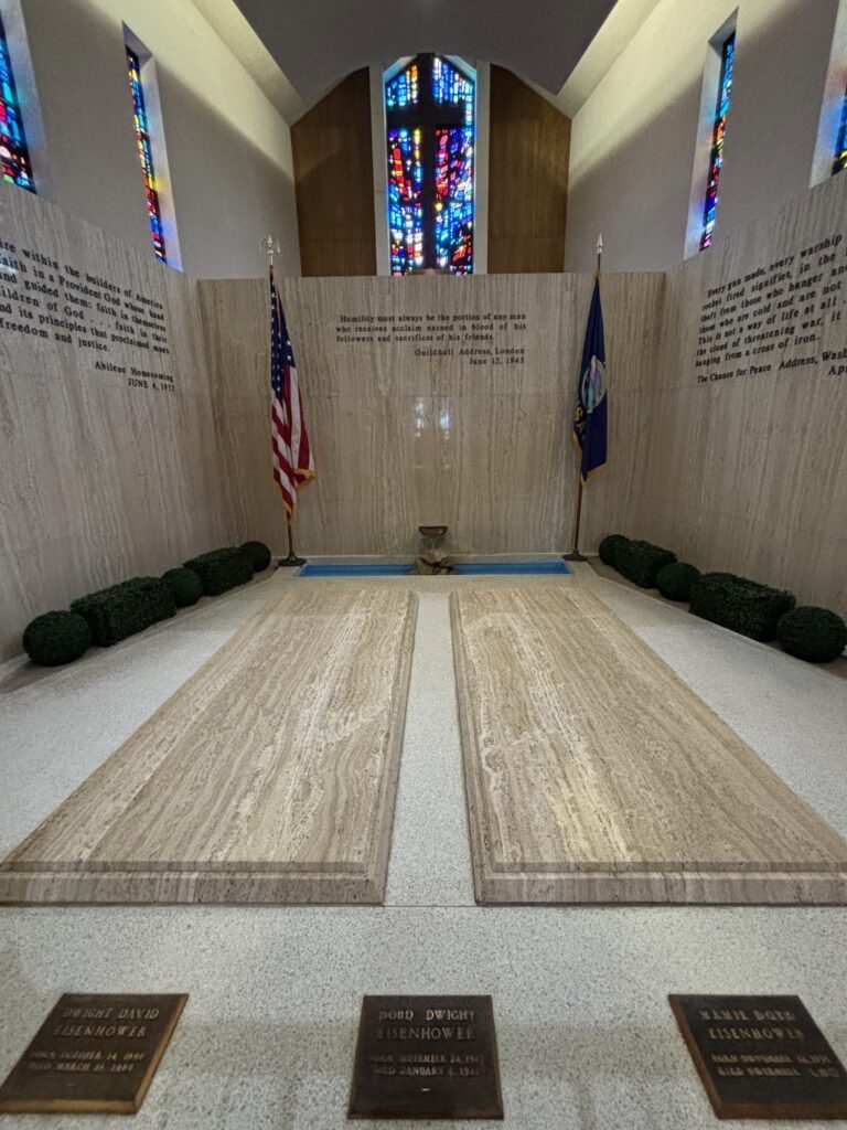 Eisenhower Presidential Library – Nav•Nosh•Nip